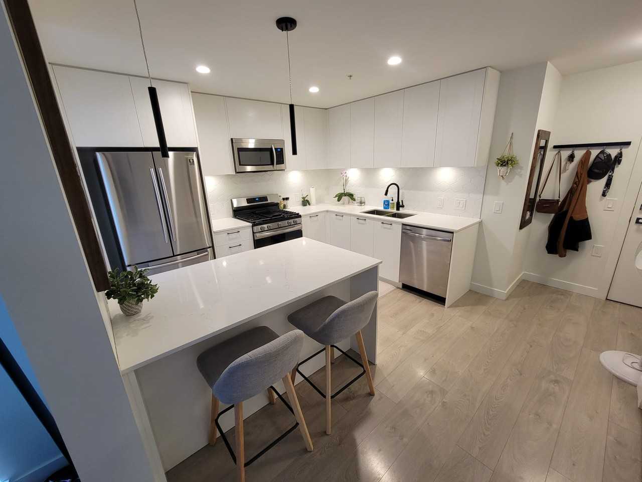 20052 83A Avenue, Langley, BC V2Y 3P4, CAN - 2 unit Rentals - Zumper ...