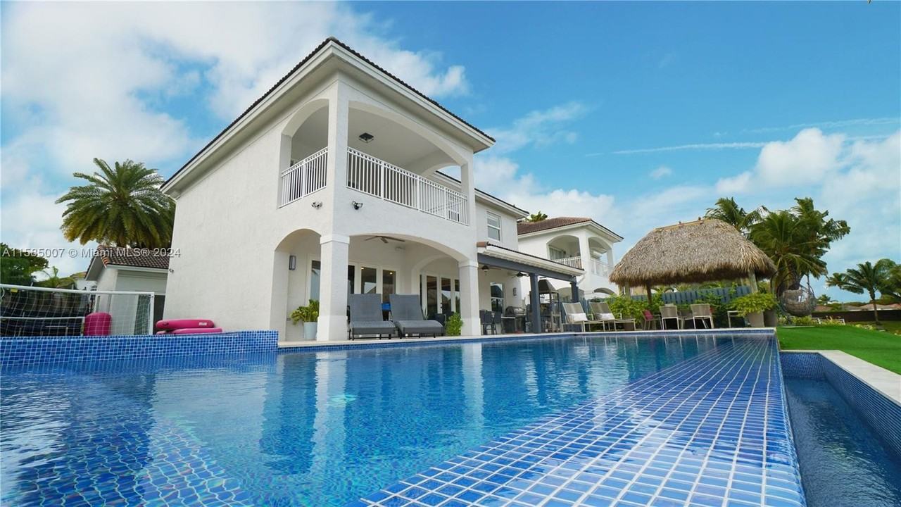 6 Bedroom House in Doral Isles, Doral, FL 33178 for $11,000/month - Zumper