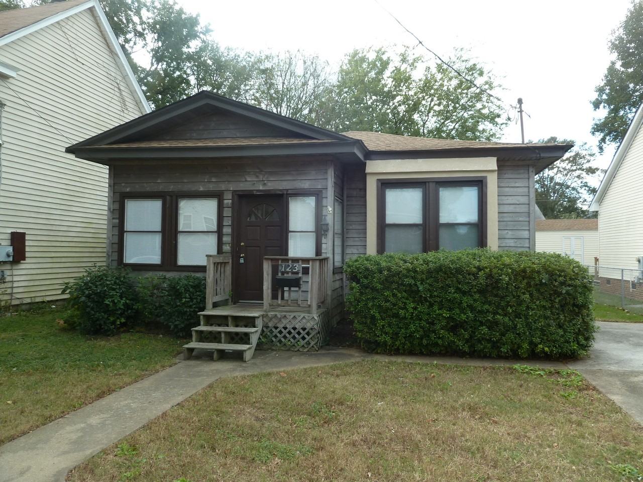 123 W Seaview Ave, Norfolk, VA 23503 - 3 bedroom House Rental - Zumper ...