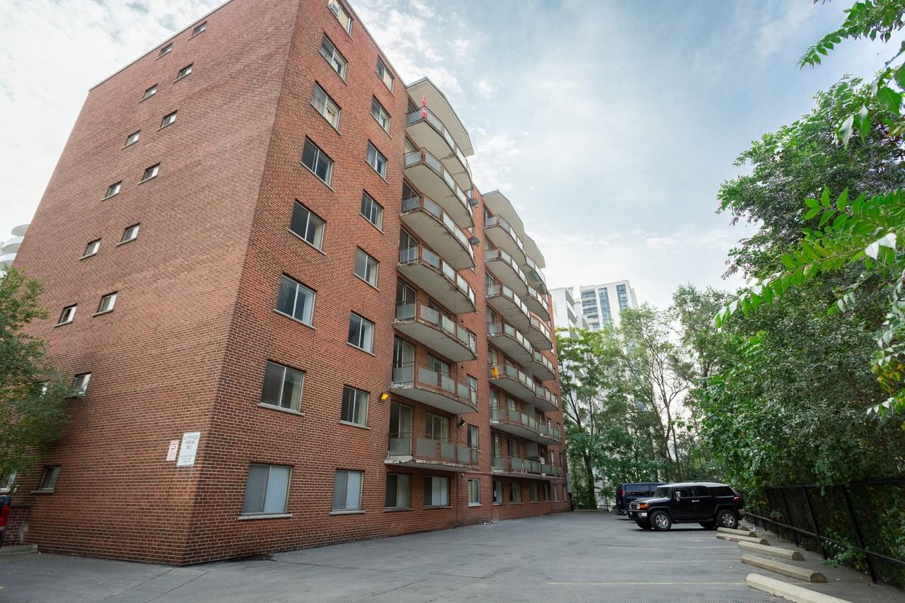 150 Bay Street South Apartments - 150 Bay St S, Hamilton, ON L8P 3H6 ...