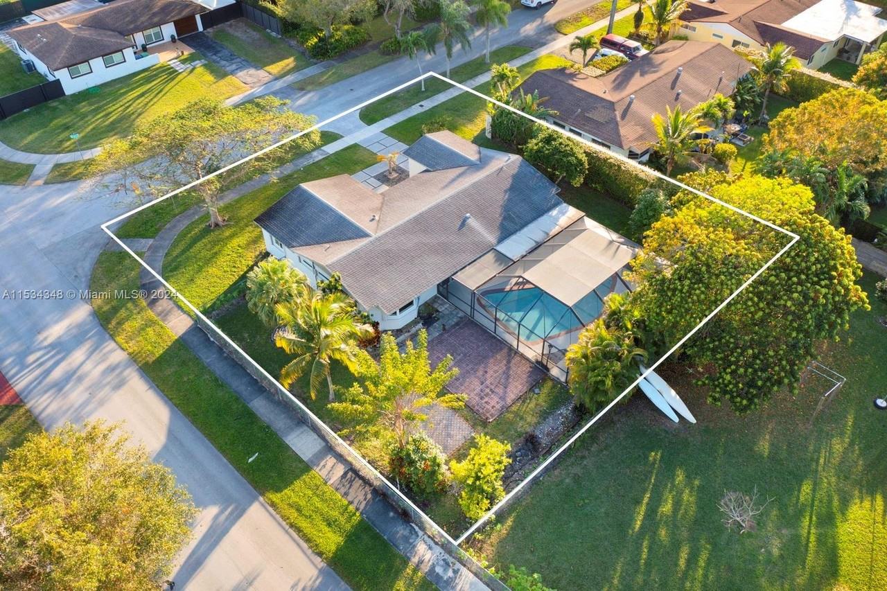 Sw 103rd St, Miami, FL 33176 - 3 Bedroom Apartment for Rent | PadMapper