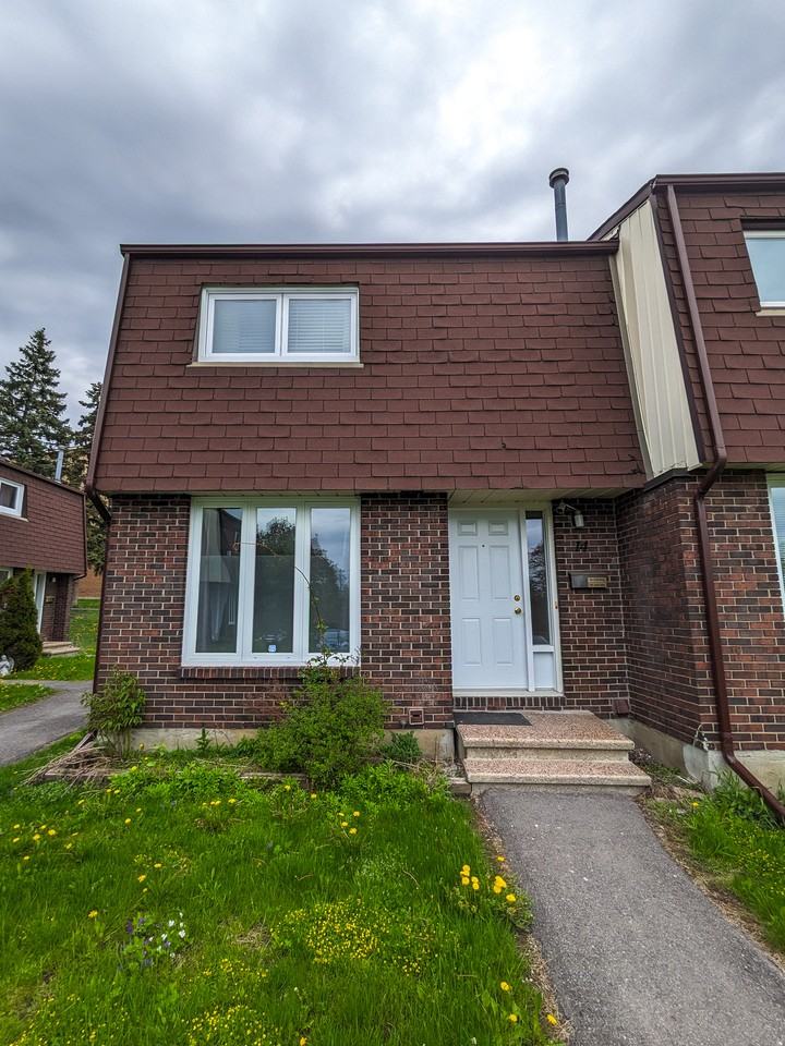 3333 Mccarthy Rd #14, Ottawa, ON K1V 9X5 3 Bedroom House for $2,500/month - Zumper