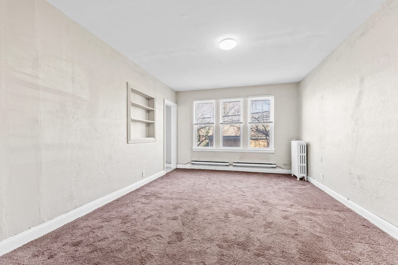 Huron River Dearborn Apartments - 7100 Freda St, Dearborn, MI 48126 ...