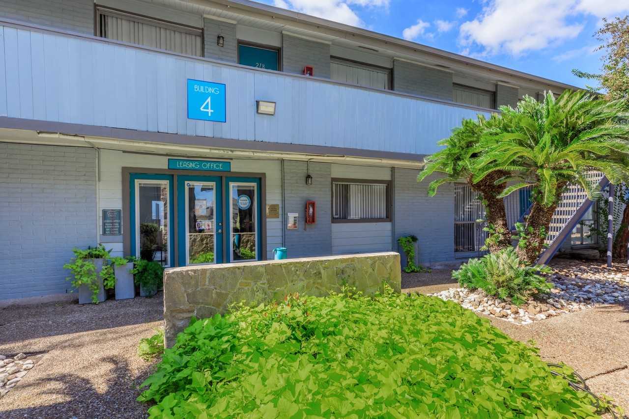 4443 Ocean Drive Apartments - 4443 Ocean Dr Corpus Christi TX | Zumper