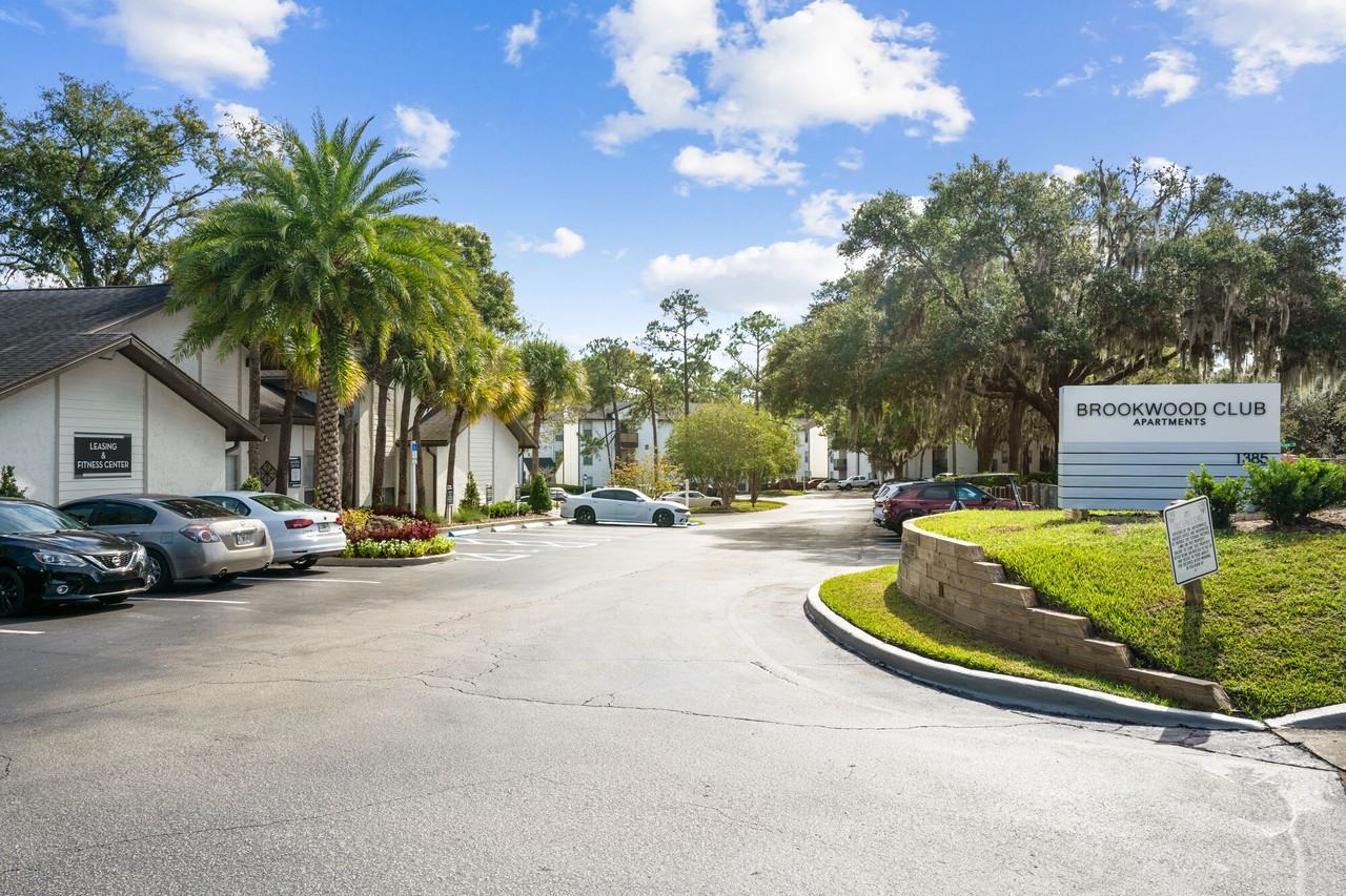 Brookwood Club Apartments - 1385 Brookwood Forest Blvd, Jacksonville ...