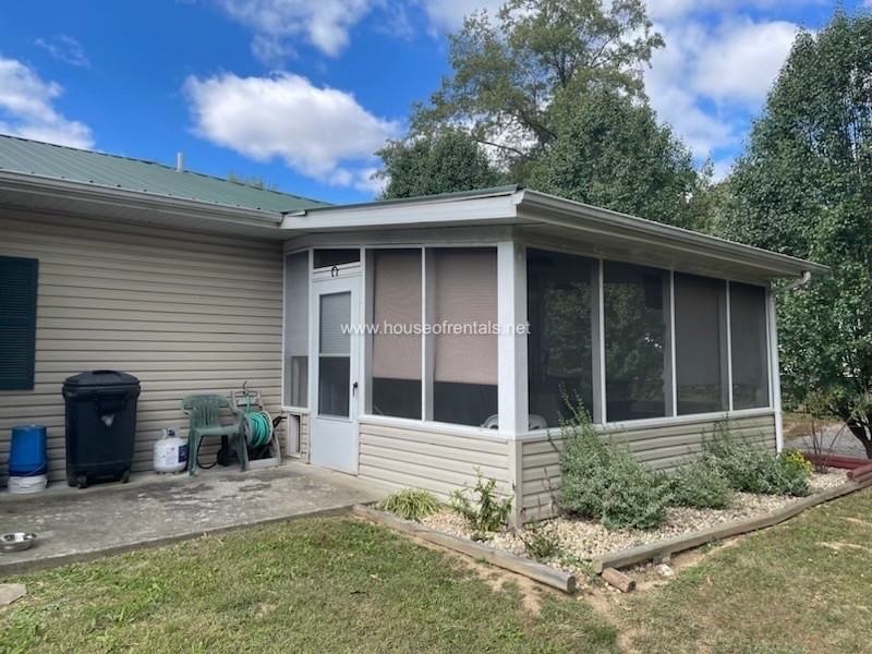 7633 Hayton School Road Apartments - Carbondale KY | Zumper