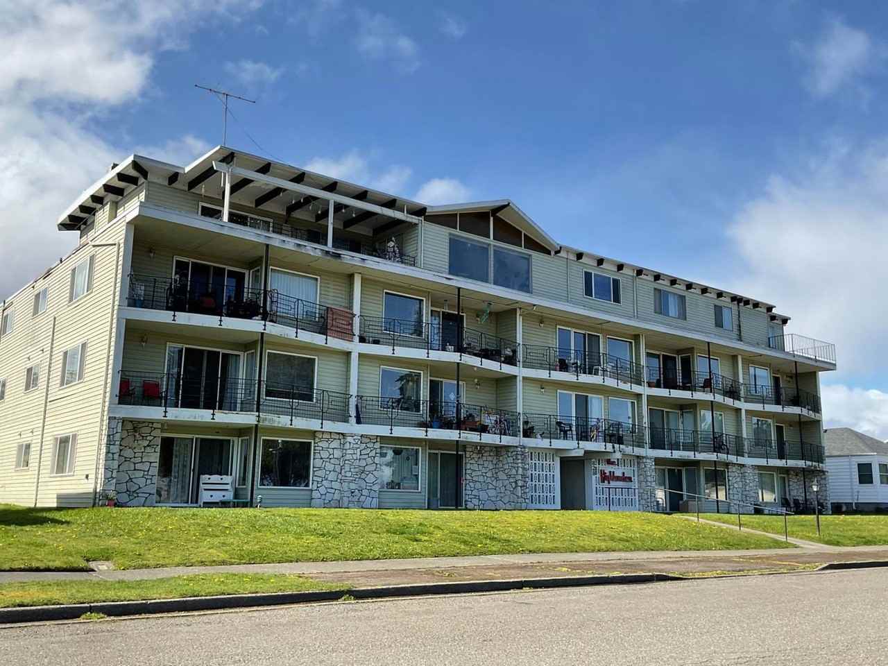 828e4t - Coopers Apartments - The Highlander, Port Angeles, WA 98362 ...