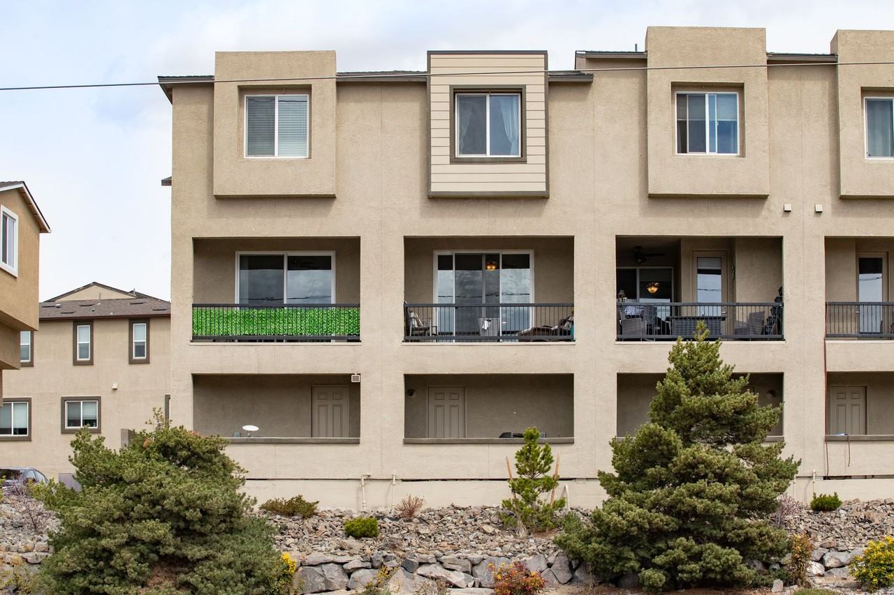 3185 Sterling Ridge Cir, Sparks, NV 89431 2 Bedroom Condo for $2,150 ...