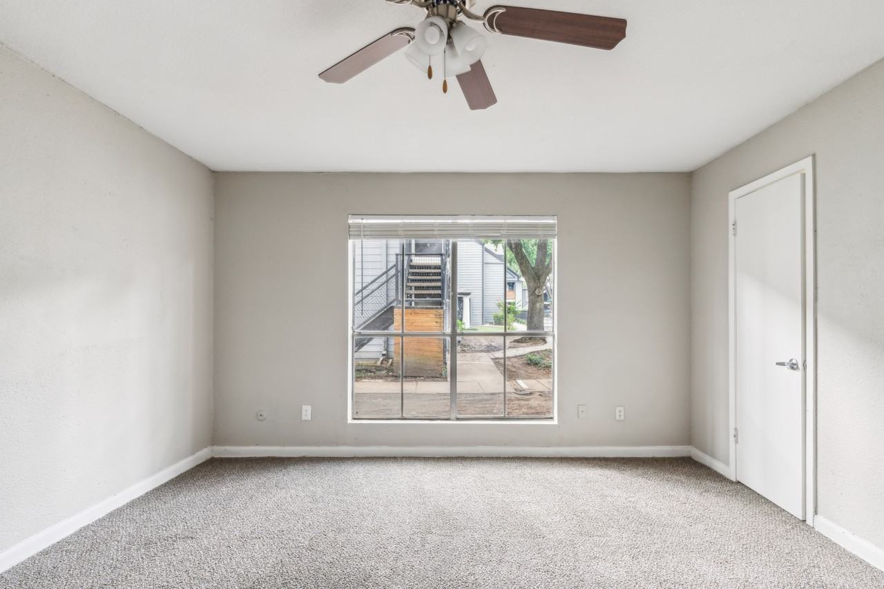 2310 Crescent Park Dr
