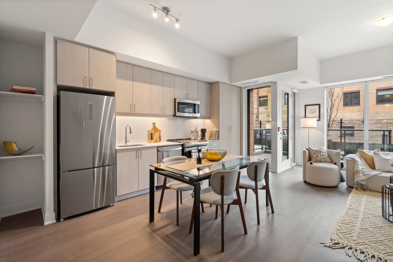 The Bakerfield Apartments - 195 Deerfield Rd, Newmarket, ON L3Y 0G4 - Zumper