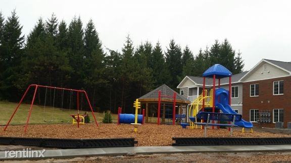 Brookside Commons Apartments - 4155 Sprucewood Drive Traverse City MI ...