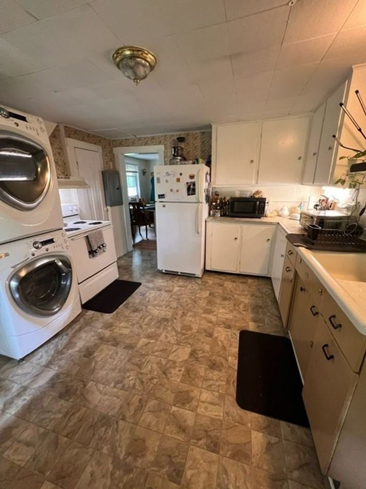 6 Riverside Drive Apartments - 6 Riverside Dr, Enfield, NH 03748 - Zumper