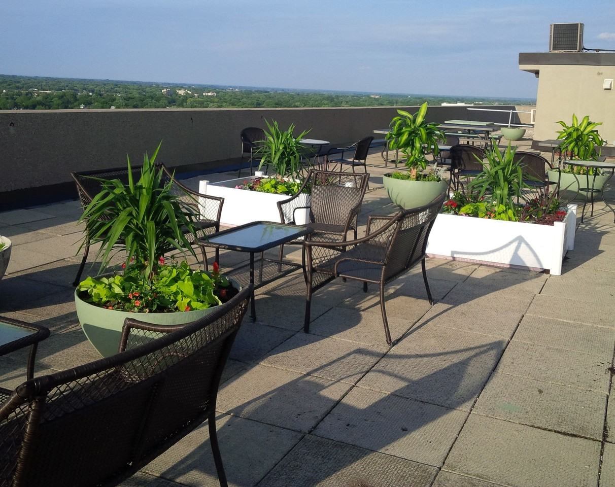 Kenwick Place Apartments - 160 George St Sarnia ON | Zumper