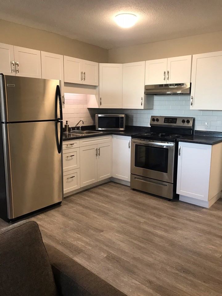 Kenwick Place Apartments - 160 George St Sarnia ON | Zumper