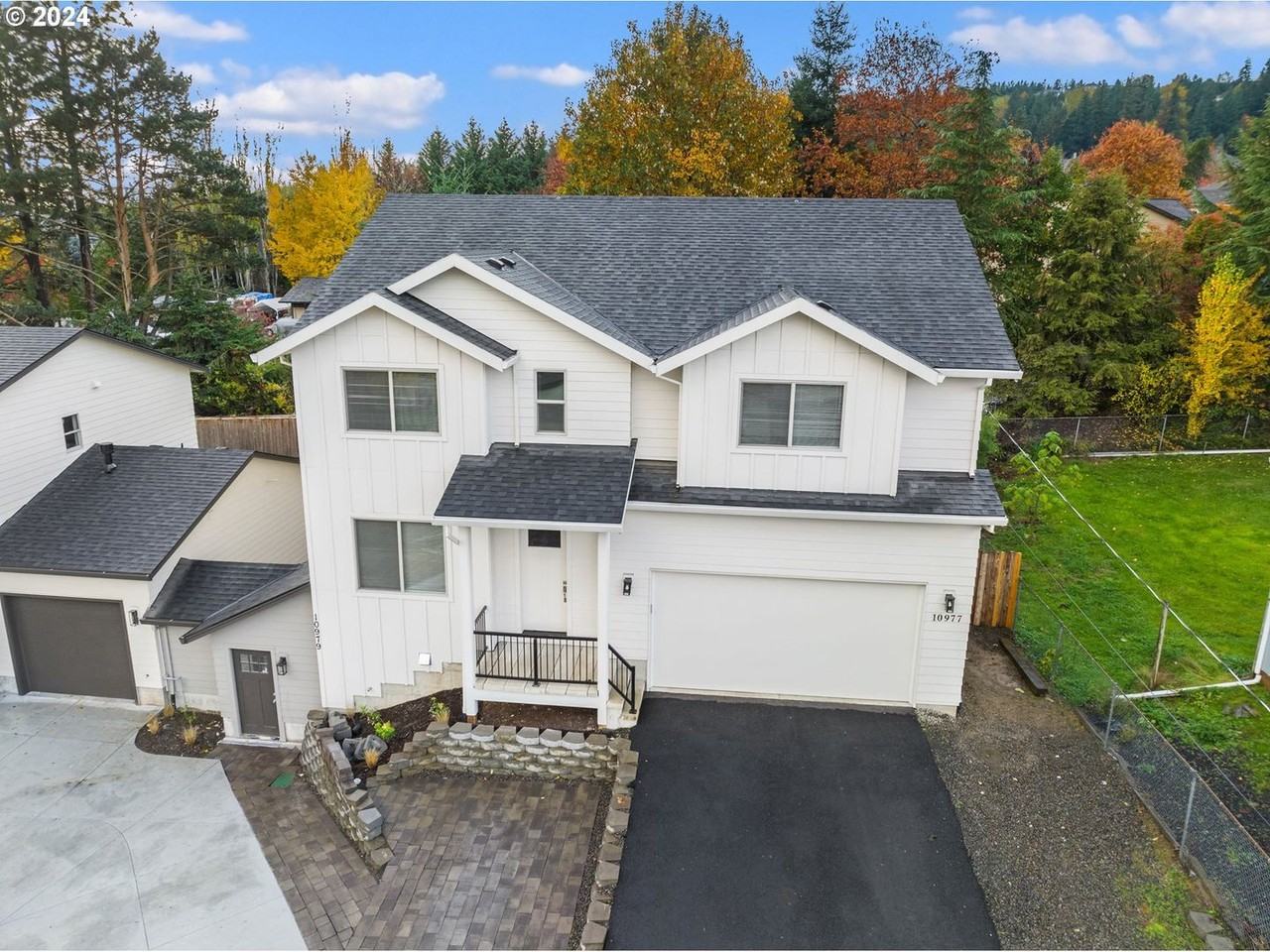 10977 10977 and 10979 SE 129th Ave, Happy Valley, OR 97086 - 4 Bedroom ...
