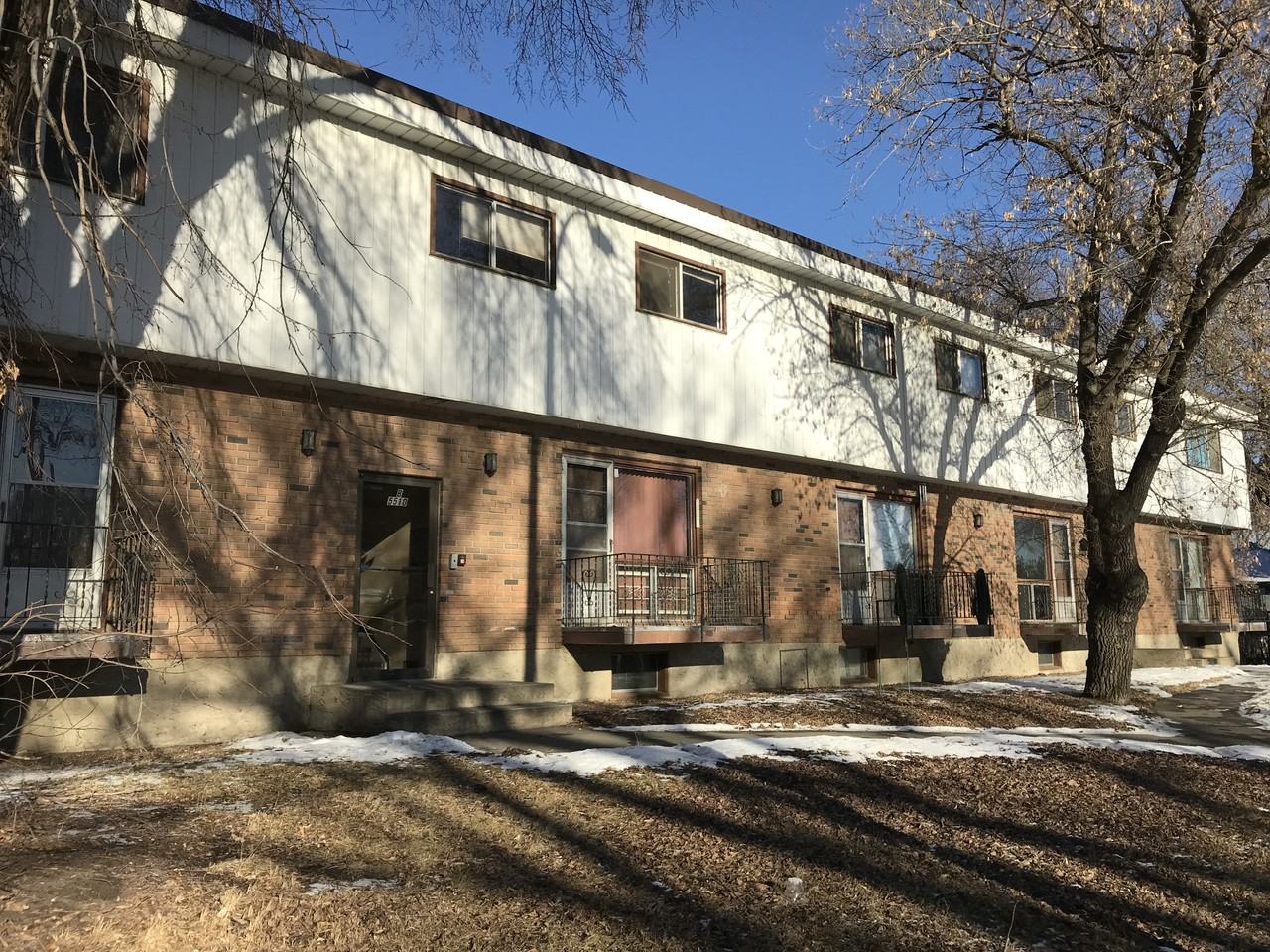 5715 118 Avenue Apartments - 5715 118 Ave Nw Edmonton AB | Zumper