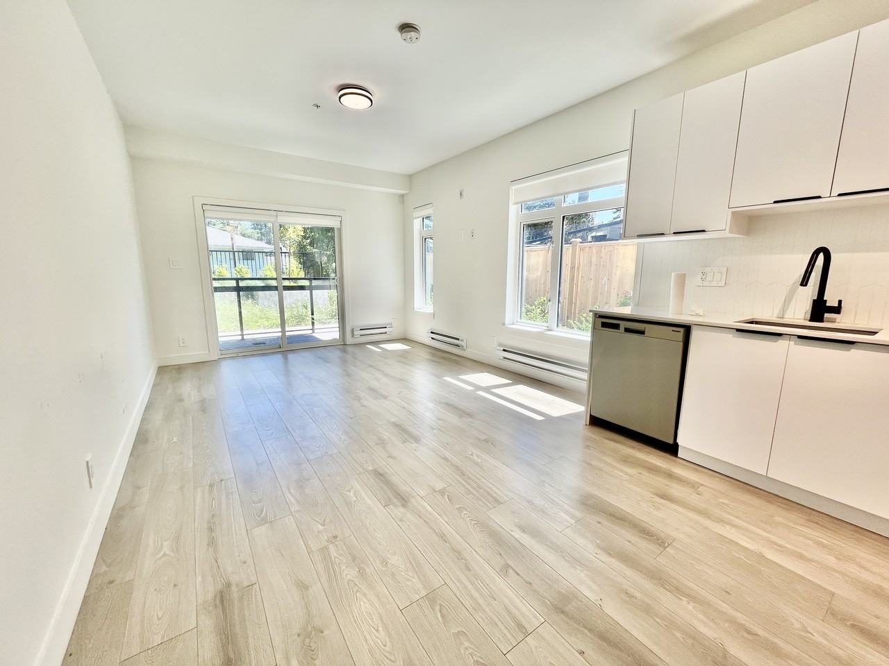 10616 132 St, Surrey, BC V3T 3V8, CAN - 4 unit Rentals - Zumper