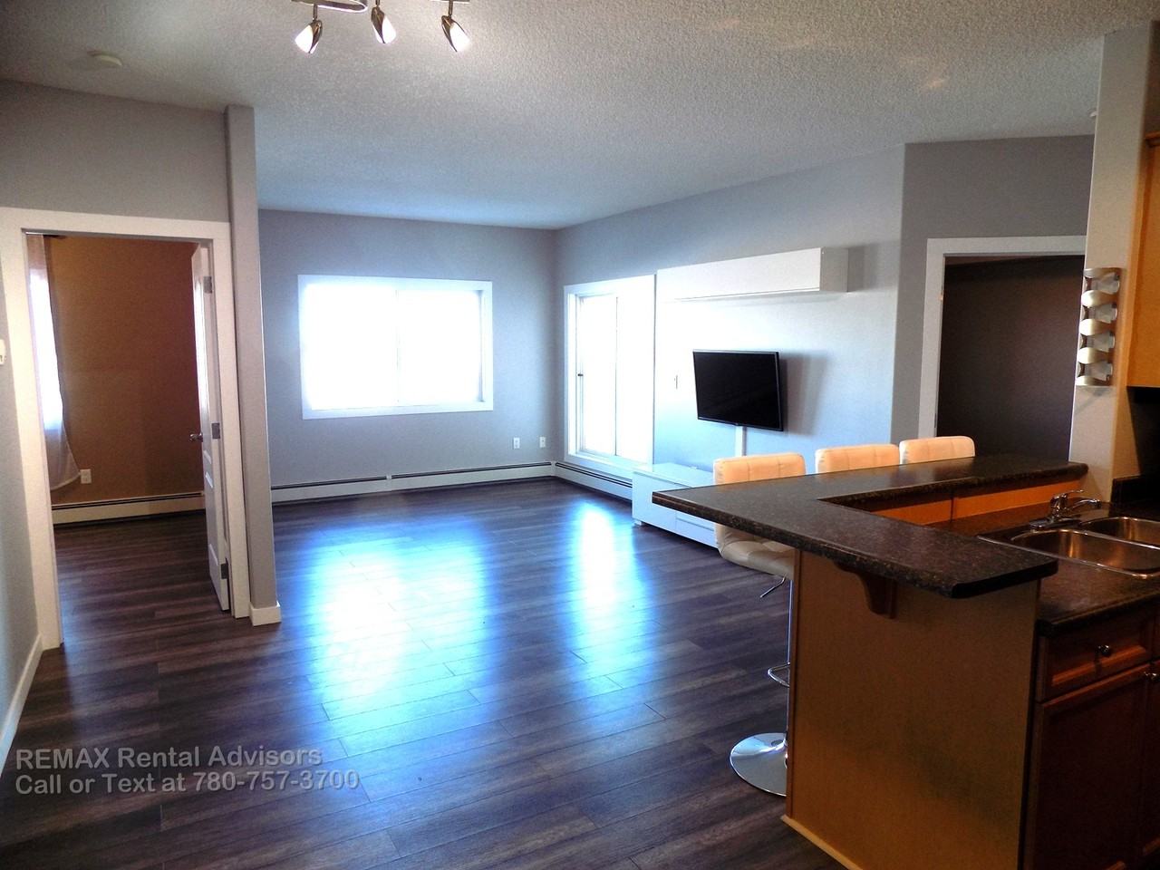 16715 100 Ave Nw, Edmonton, AB T5P 4Z5 - 2 Bedroom Apartment for Rent ...