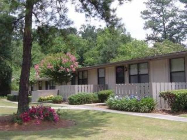Foxhaven Apartments - 4171 Foxhaven Ave NW, Canton, OH 44718 ...