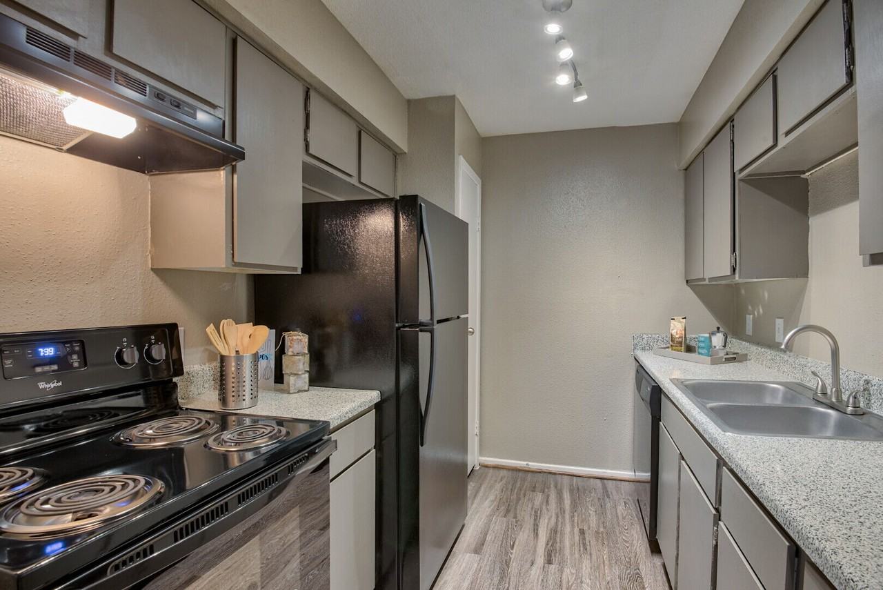 Arise St. Gregory's Beach - 5450 Timber Creek Place Dr, Houston, TX ...