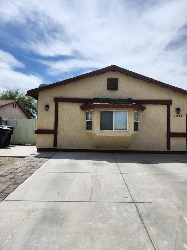 1248 Camino del Rio Apartments - 1248 Camino Del Rio Calexico CA | Zumper