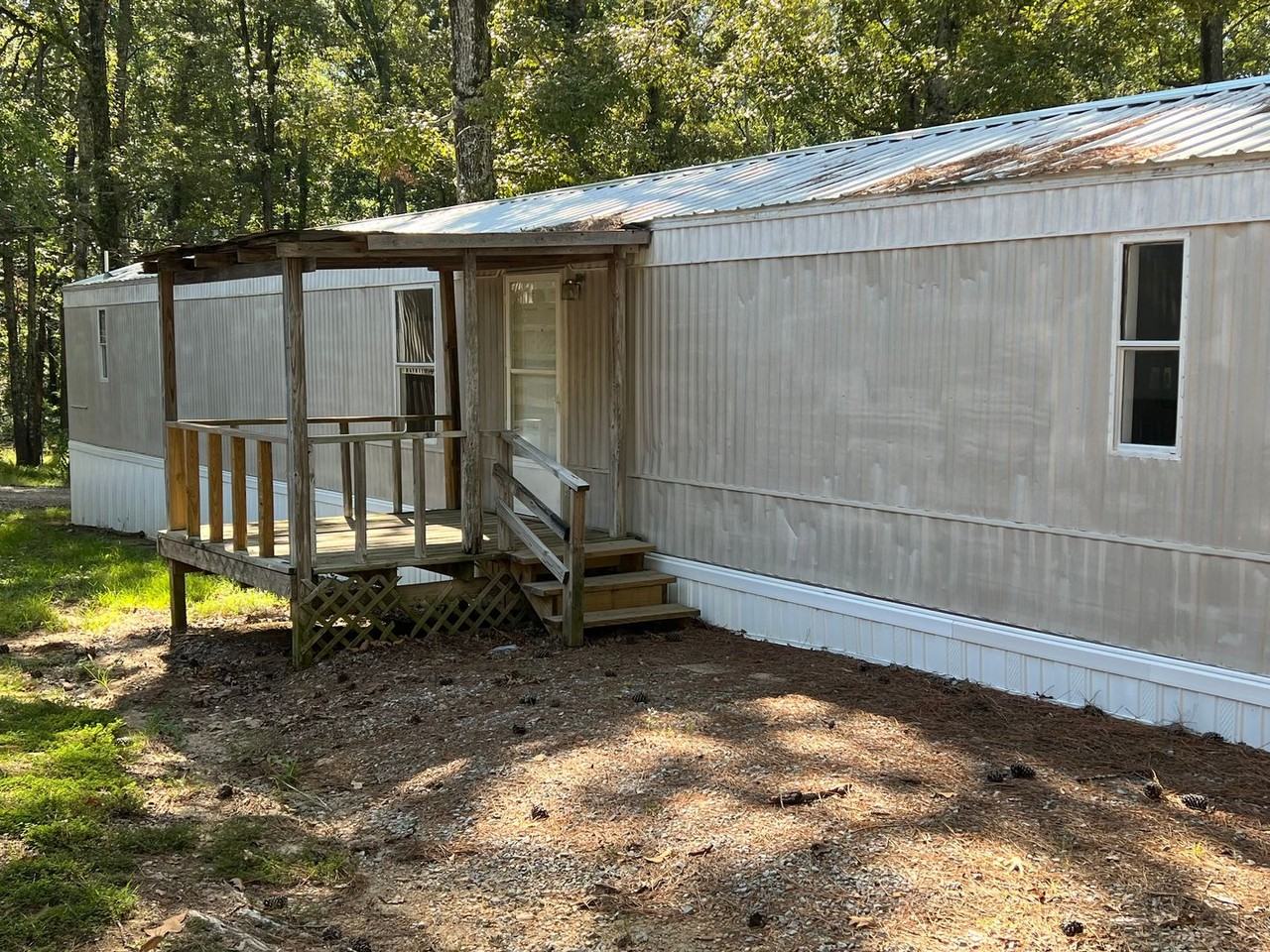 Smith Mobile Home Park Apartments - 1401 S Frontage Rd Clinton MS | Zumper
