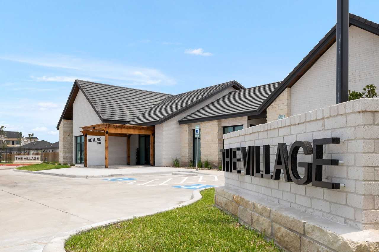 The Village Apartments - 530 S State Highway 336, Edinburg, TX 78539 ...