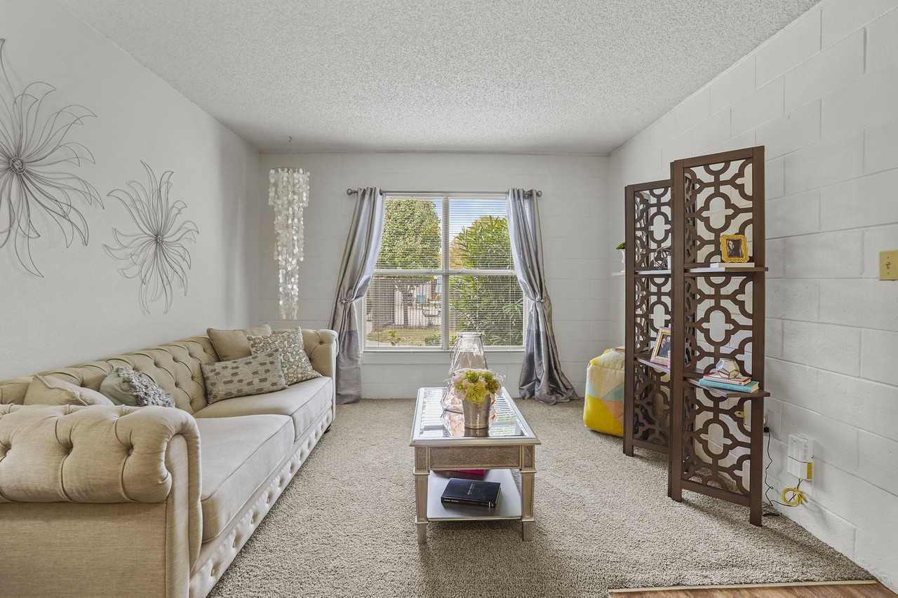 Phoenix Apts Apartments - 7401 Phoenix Ave El Paso TX | Zumper