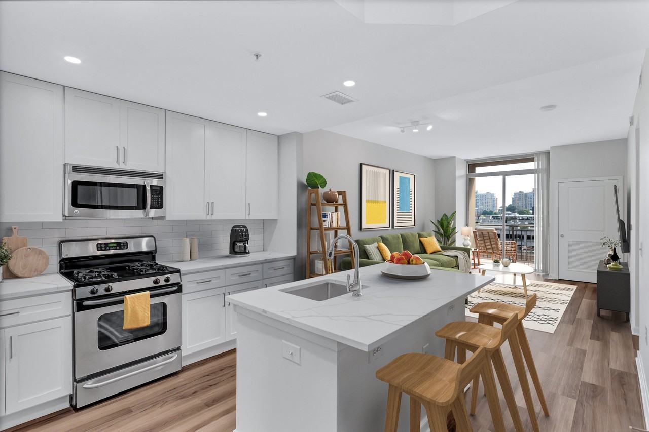 The Cosmopolitan at Reston Town Center Apartments - 1855 Saint Francis ...