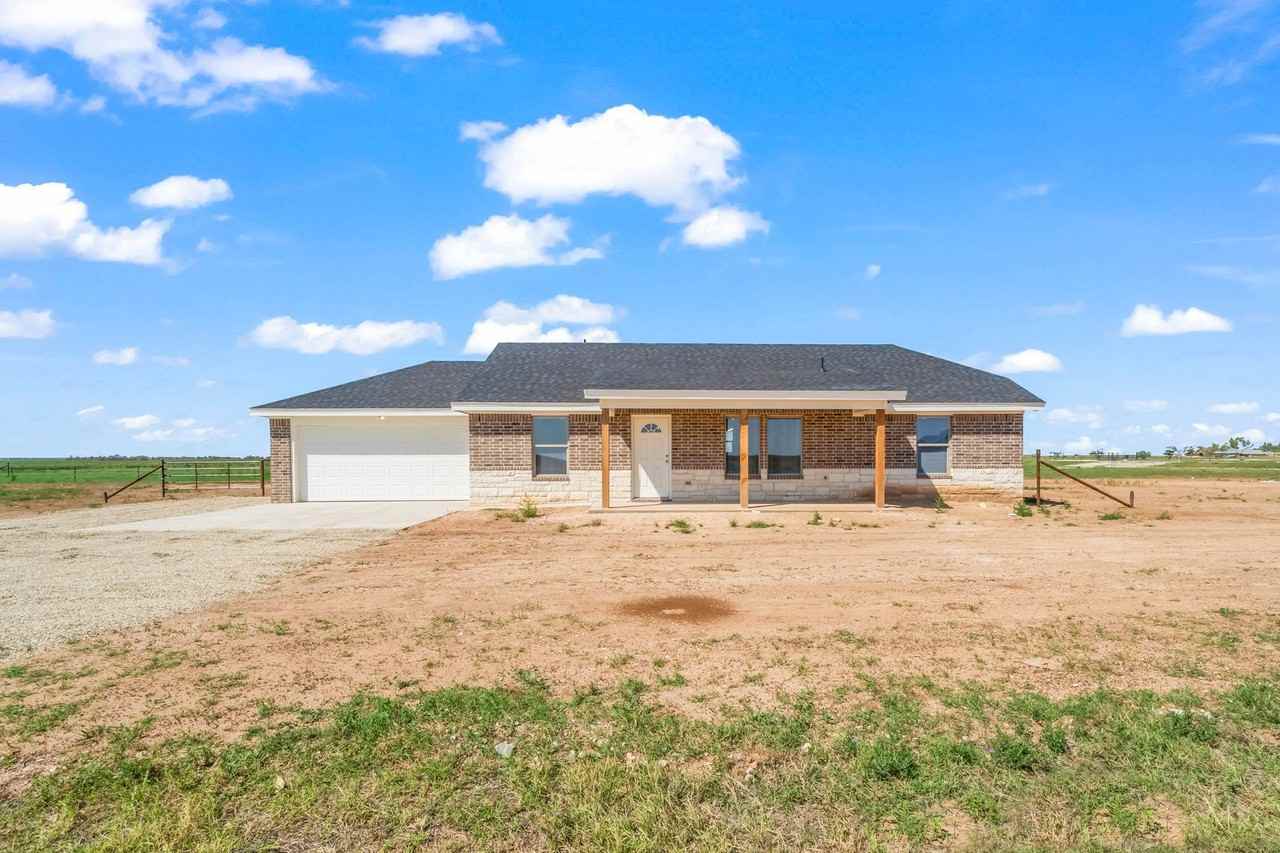 12021 12021 E FM 40 E CR 6600 #A, Slaton, TX 79364 - 3 Bedroom ...