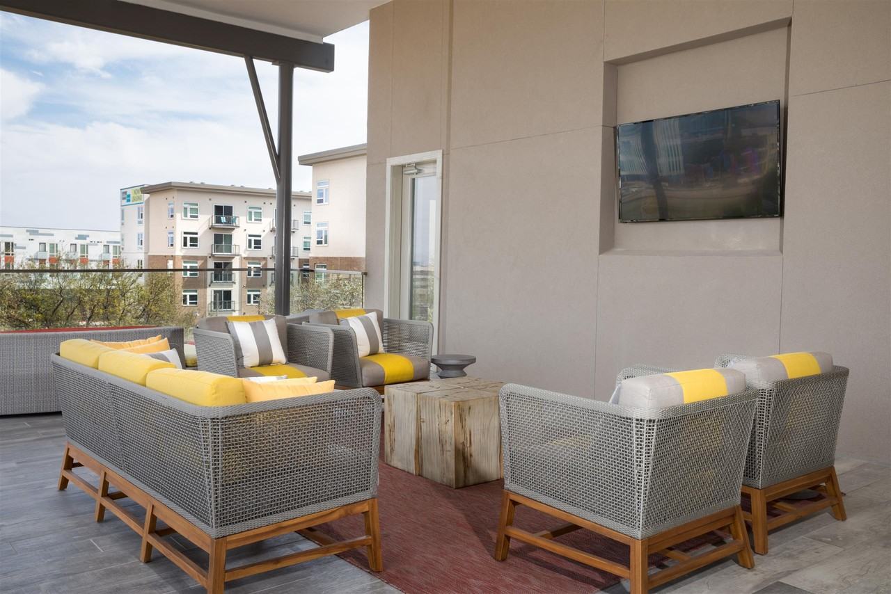 Gallery At Domain Apartments - 11119 Alterra Pkwy Austin TX | Zumper