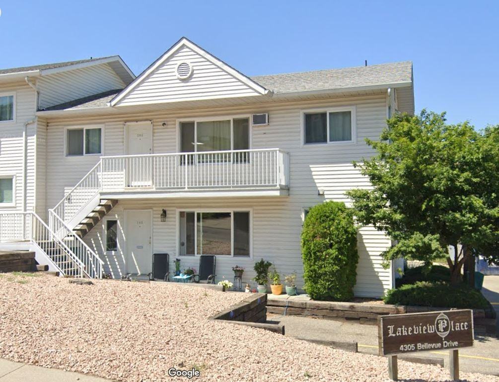Lakeview Place Apartments - 4305 Bellevue Dr Vernon BC | Zumper