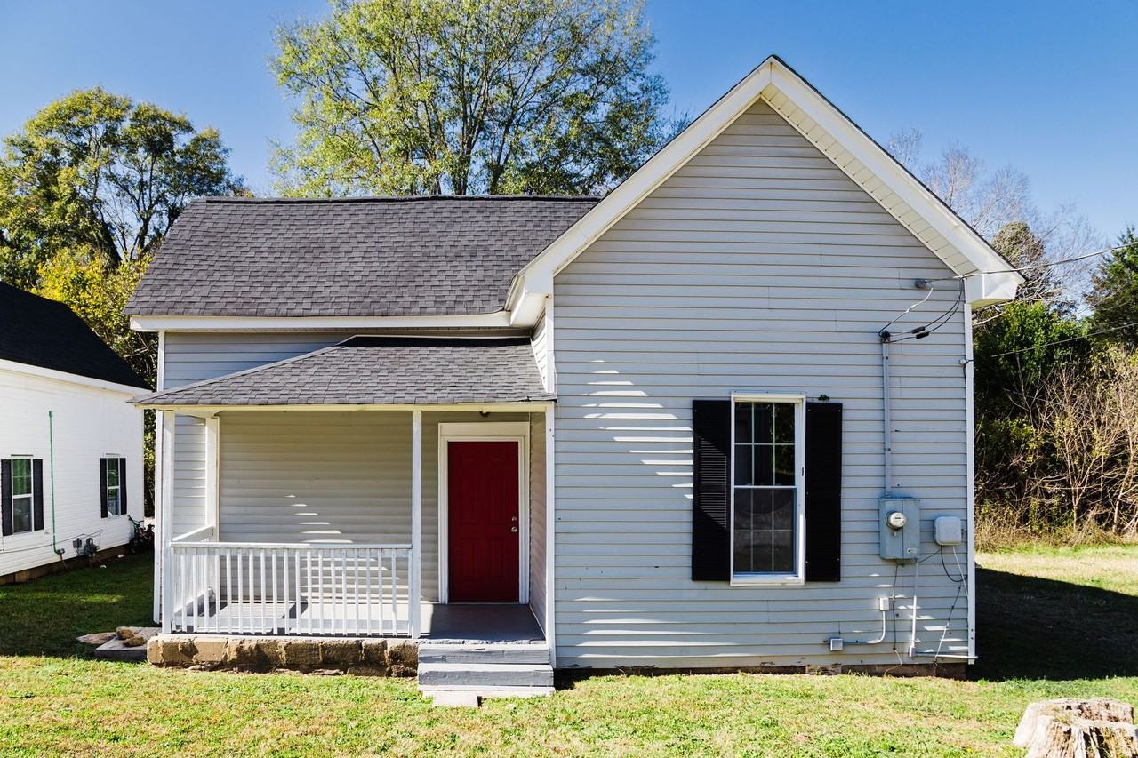 347 & 353 North 13th Street Apartments - 353 N 13th St, Griffin, GA 30223 - Zumper