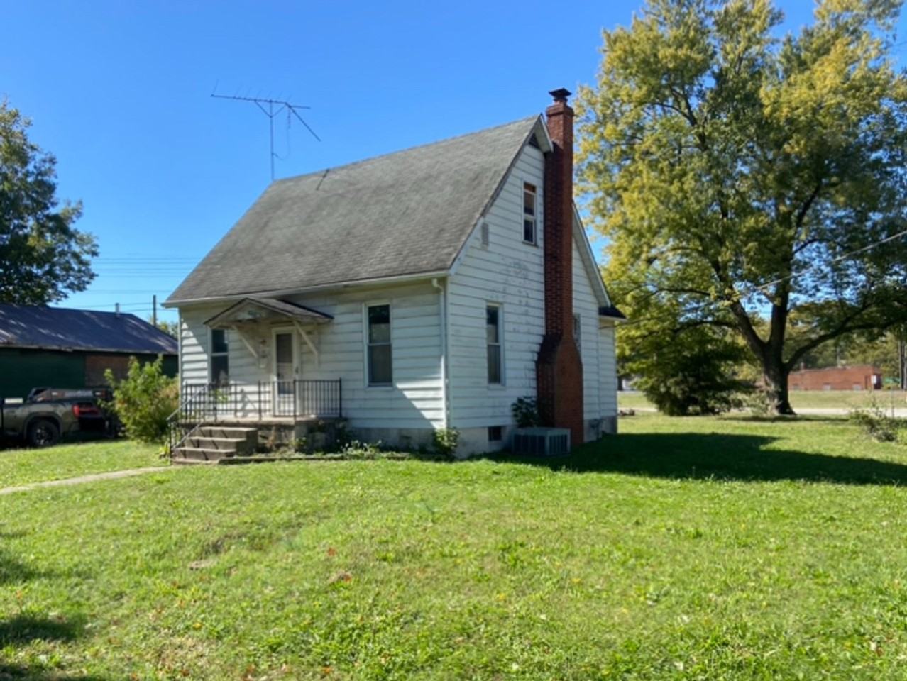 202 S Bess Ave, Marissa, IL 62257 - 2 bedroom House Rental - Zumper Rentals