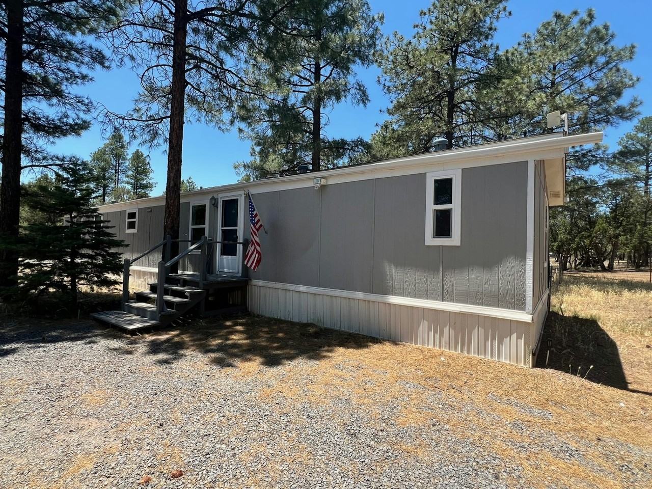 3076 Chevelon Road Apartments - Overgaard AZ | Zumper