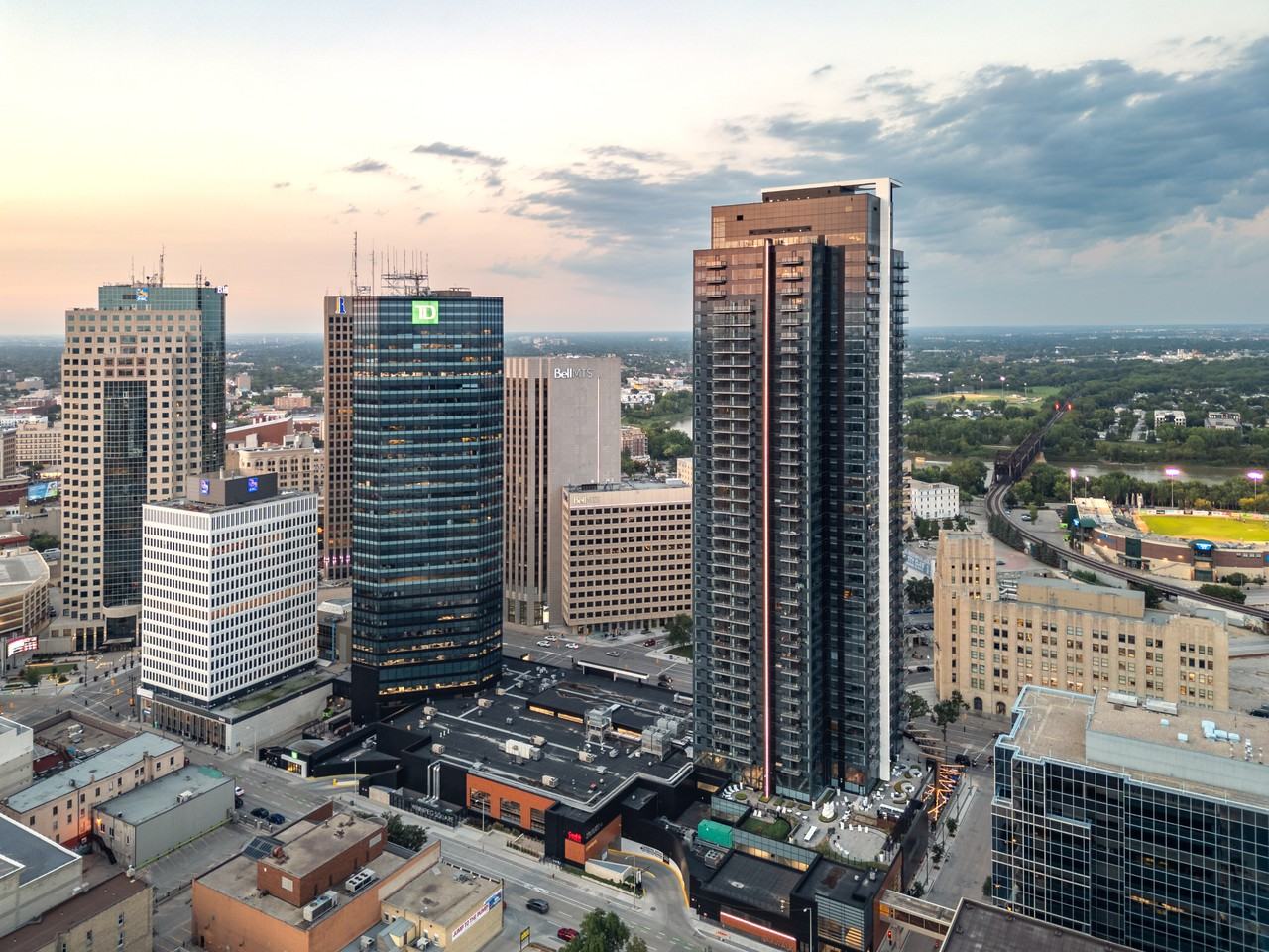 300 Main Apartments - Winnipeg MB | Zumper