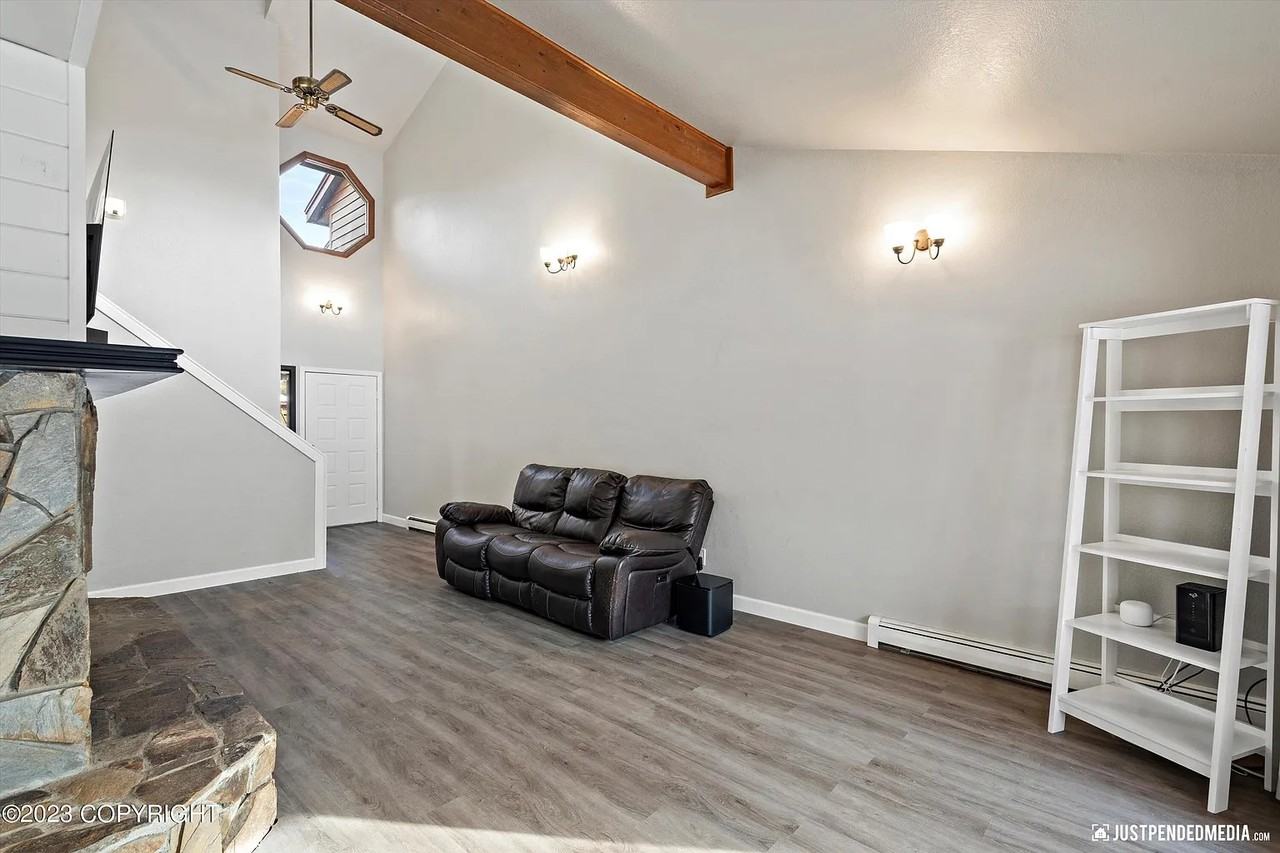 4101 Raspberry Rd, Anchorage, AK 99502 - 3 bedroom House Rental ...