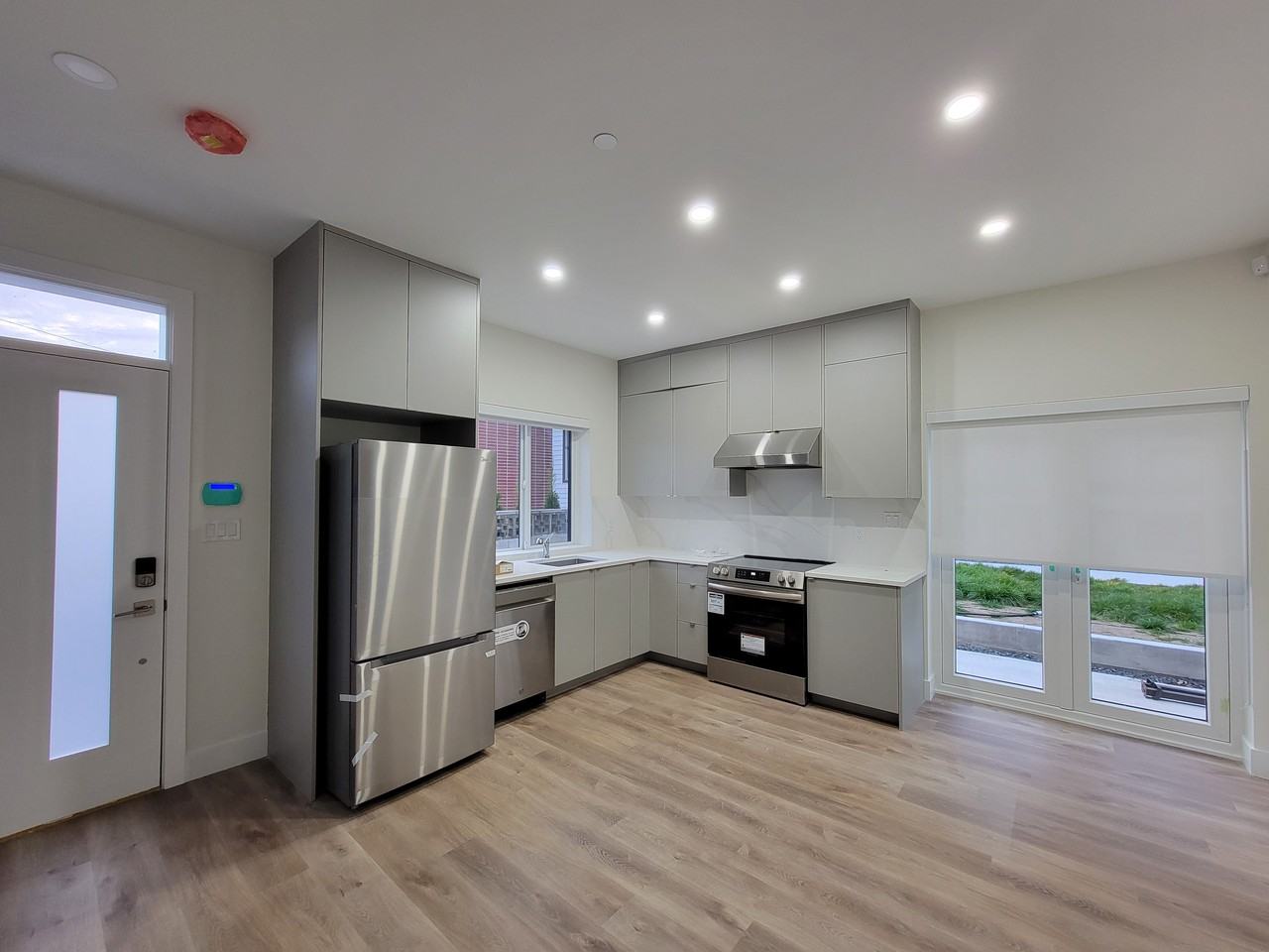 6738 Neal Street, Vancouver, BC V6P 3N5, CAN - 2 unit Rentals - Zumper