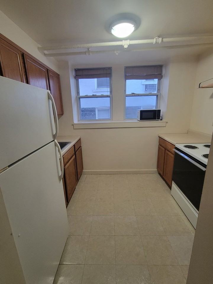 636 - 5867-5869 Darlington Rd. Apartments - 5867 Darlington Rd ...