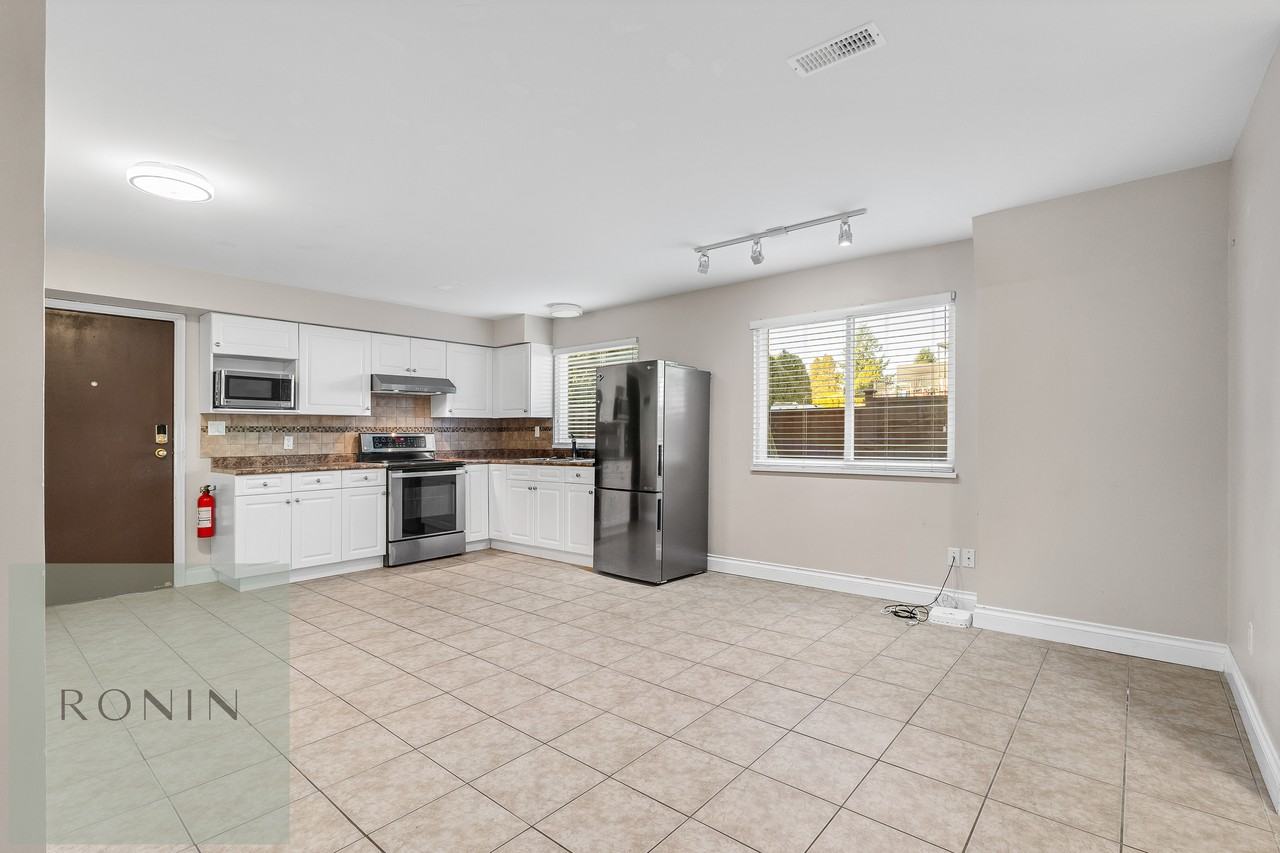 1215 Duthie Avenue, Burnaby, BC V5A 2R5, CA - 2 bedroom House Rental ...