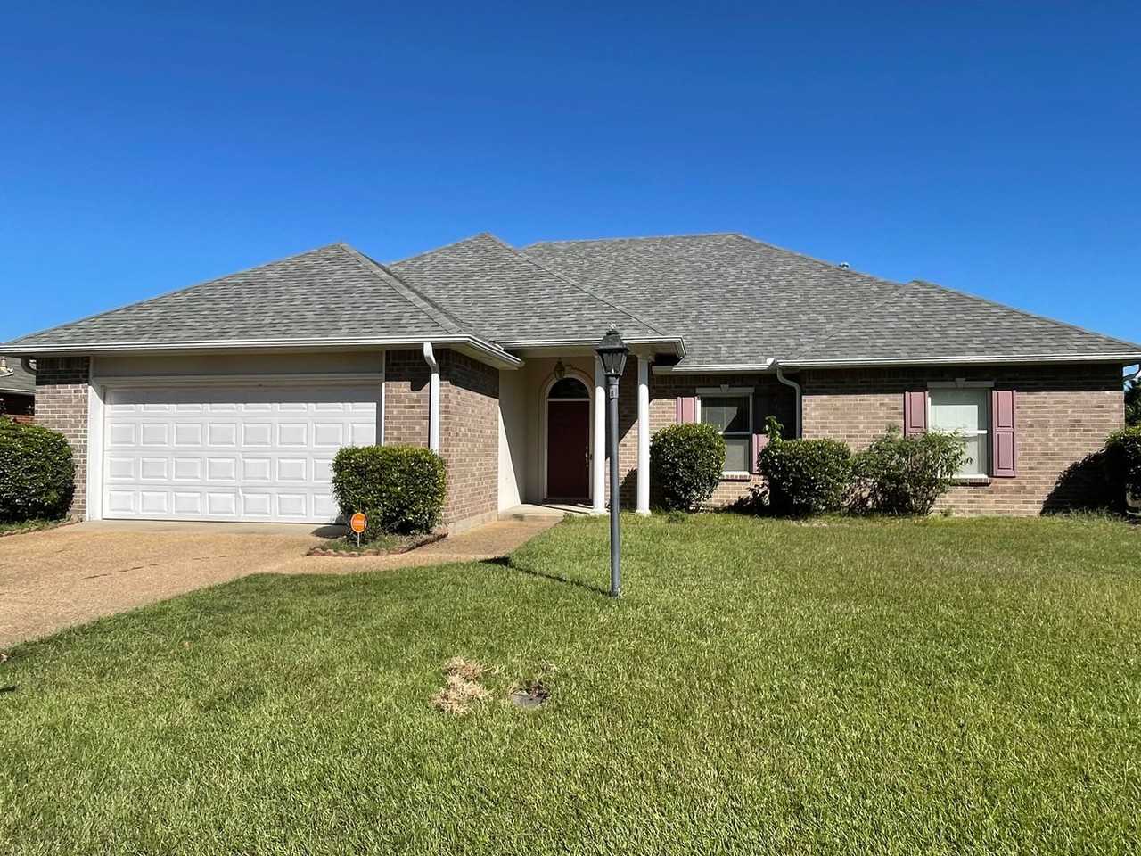 217 Kirkwood Dr, Clinton, MS 39056 - 4 Bedroom Apartment for Rent ...