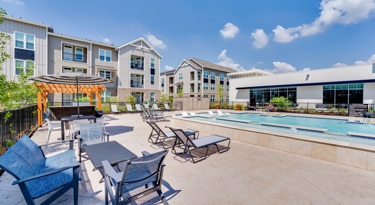 Meridian City South Apartments - 3918 Almeda Genoa Rd Houston TX | Zumper