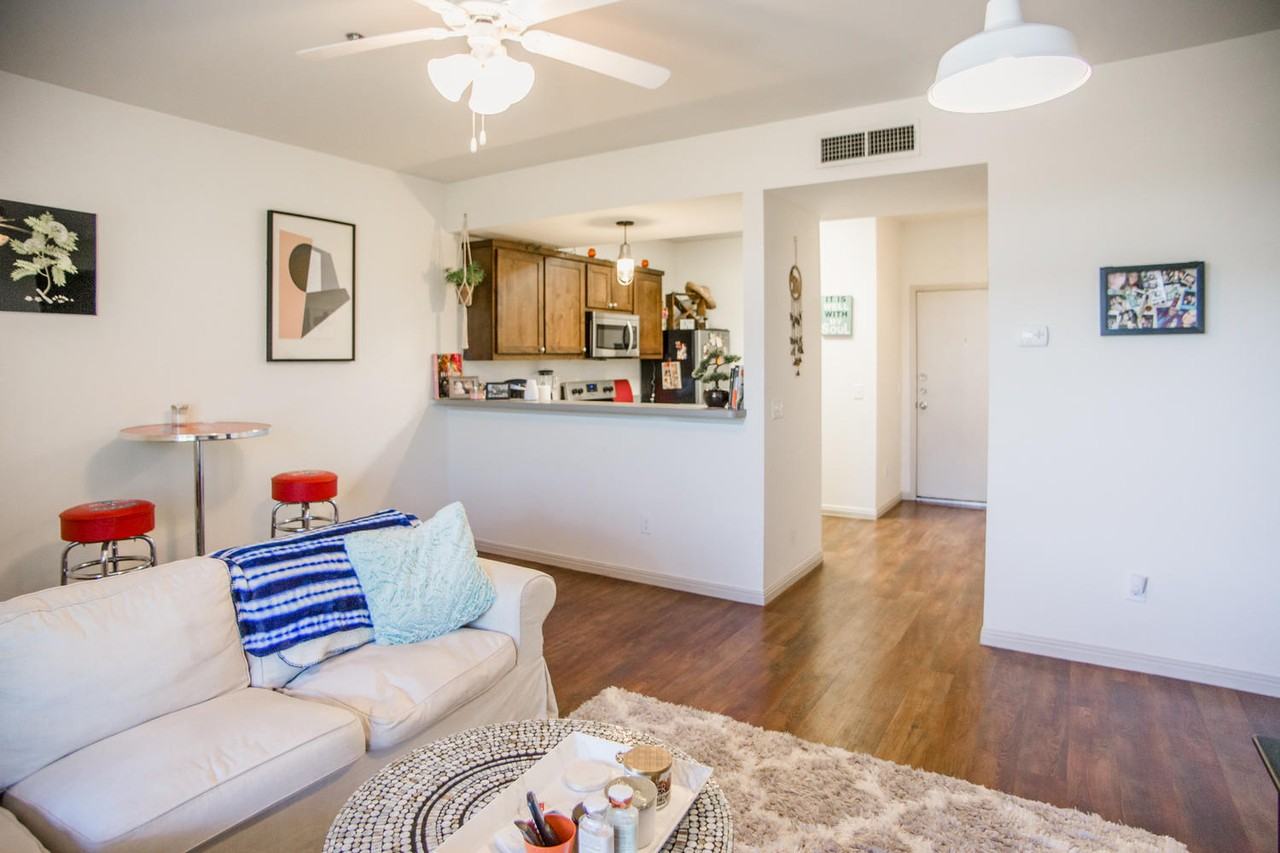 Peach Tree Lofts Apartments - 1011 N Lbj Dr #206a San Marcos TX | Zumper