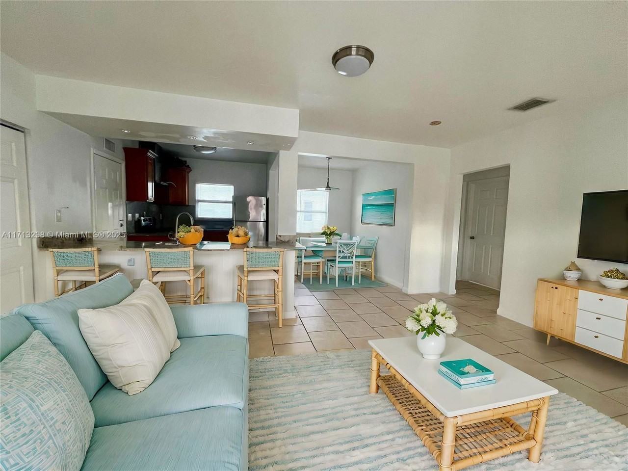 1760 Calais Dr #4B, Miami Beach, FL 33141 - 2 Bedroom Apartment for Rent | PadMapper