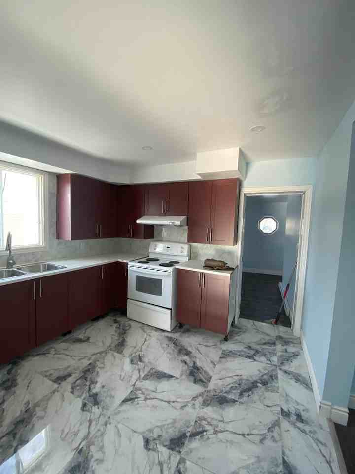175 St. Patrick St #1, Bathurst, NB E2A 1C8 - 3 Bedroom Apartment for ...