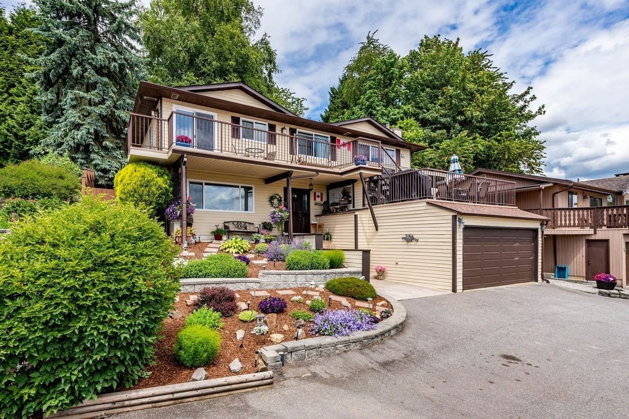 35361 Rockwell Dr, Abbotsford, BC V3G 2C9, CAN - 4 bedroom House Rental ...