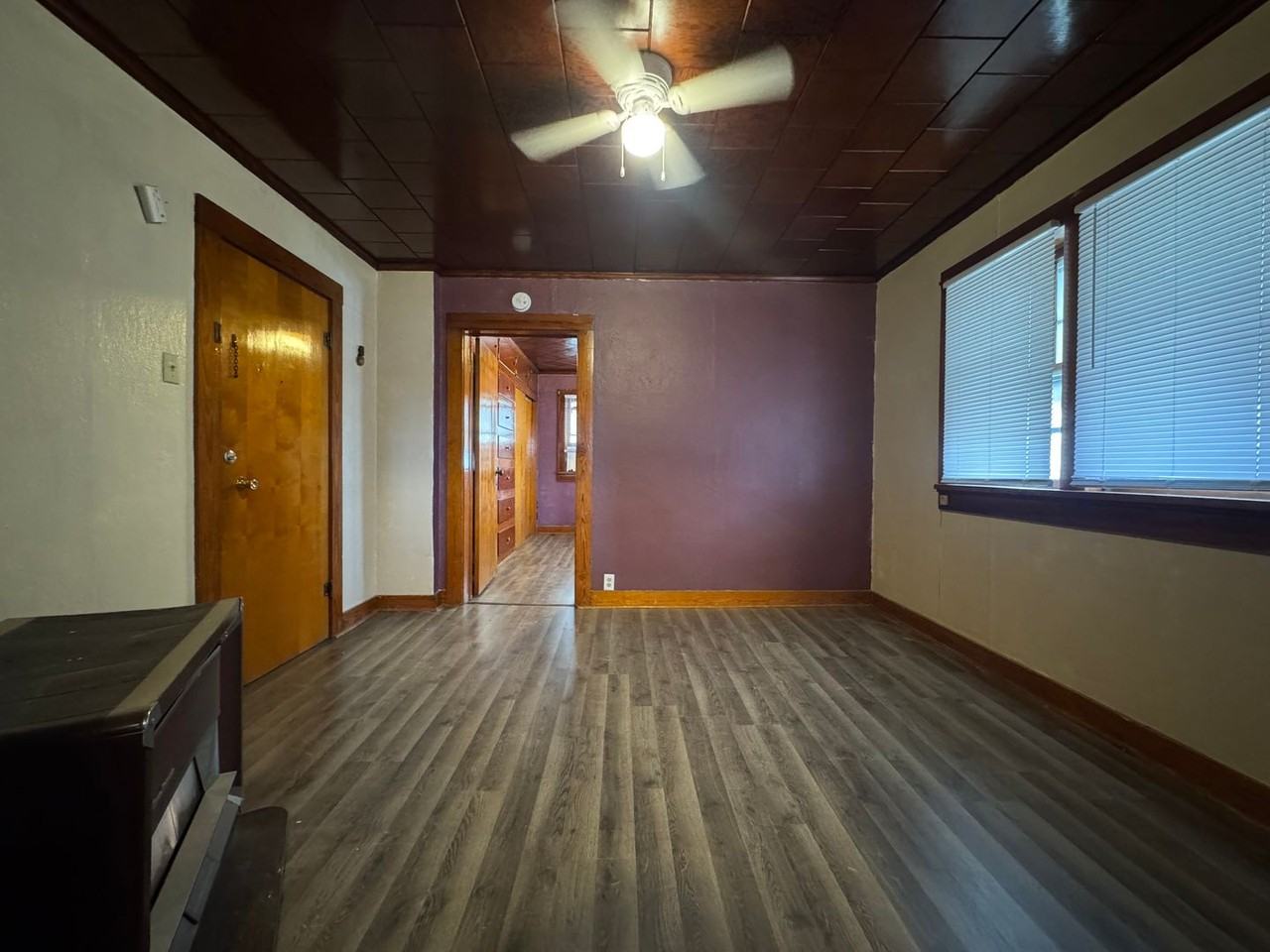 709 E Poplar Apartments - Herrin IL | Zumper