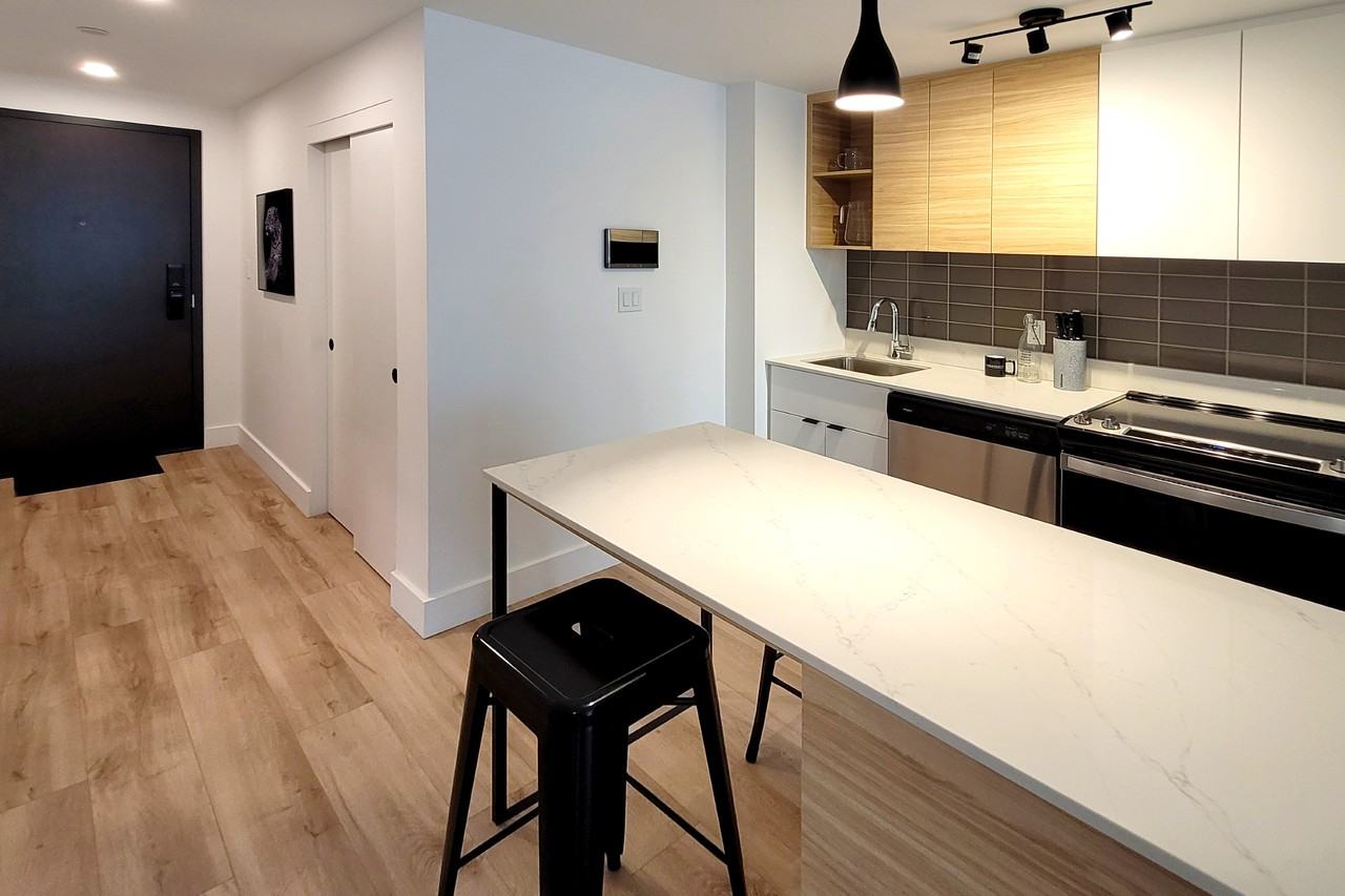 Le Jacob Apartments - 3940 Boul Saint-Elzéar O Laval QC | Zumper