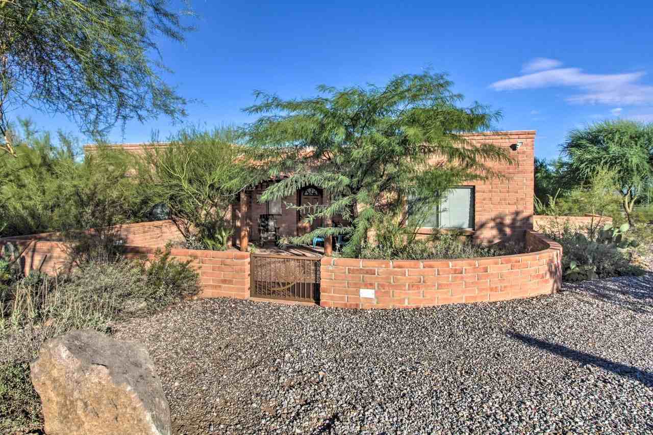 6265 North Happy Trail, Tucson, AZ 85743 - 3 bedroom House Rental - Zumper