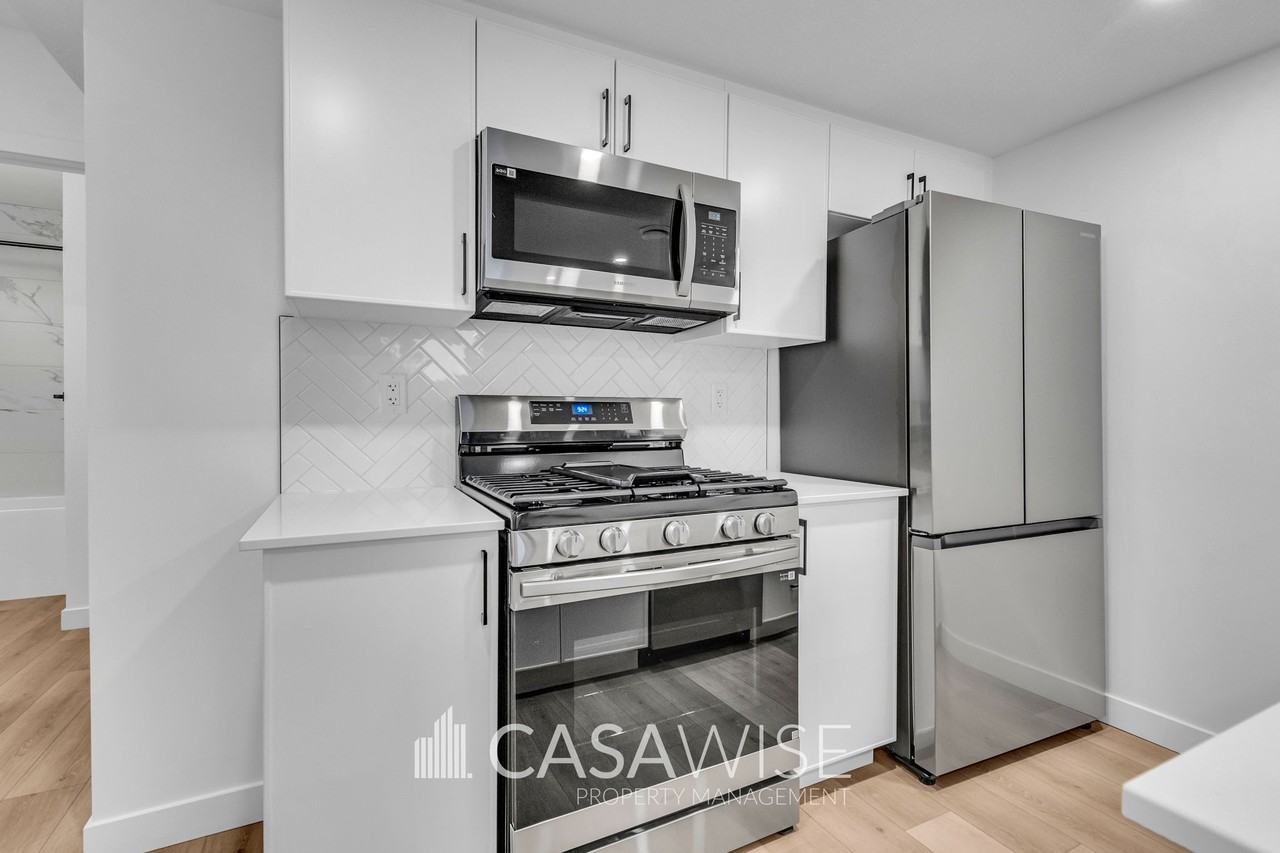 15416 96 Ave Nw, Edmonton, AB T5P 0C2, CAN - 2 unit Rentals - Zumper